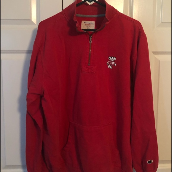 Champion | Sweaters | Wisconsin Badgers Champion Pullover | Poshmark